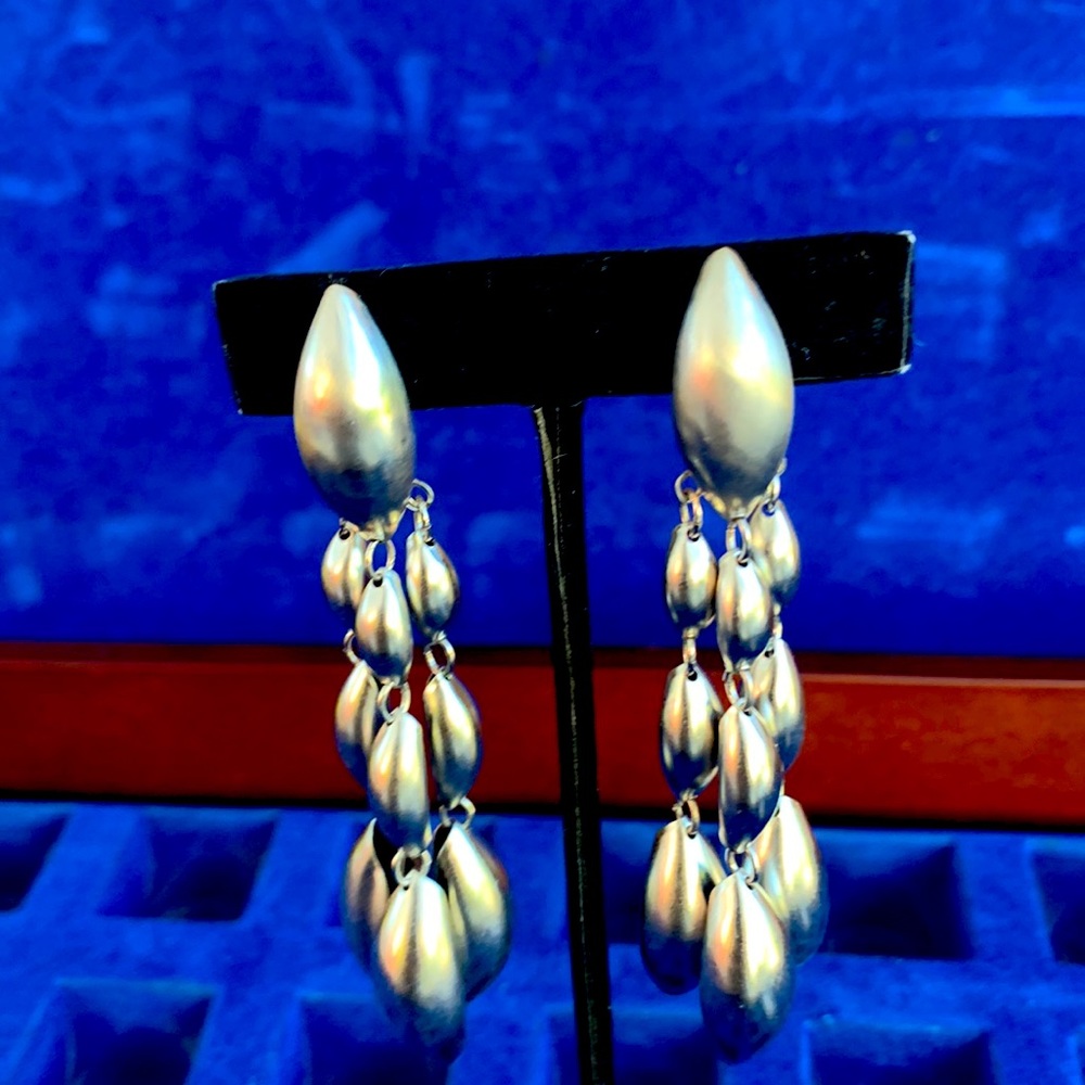 Vintage Laura Vogel Silver Plate Drop Earrings - Gem